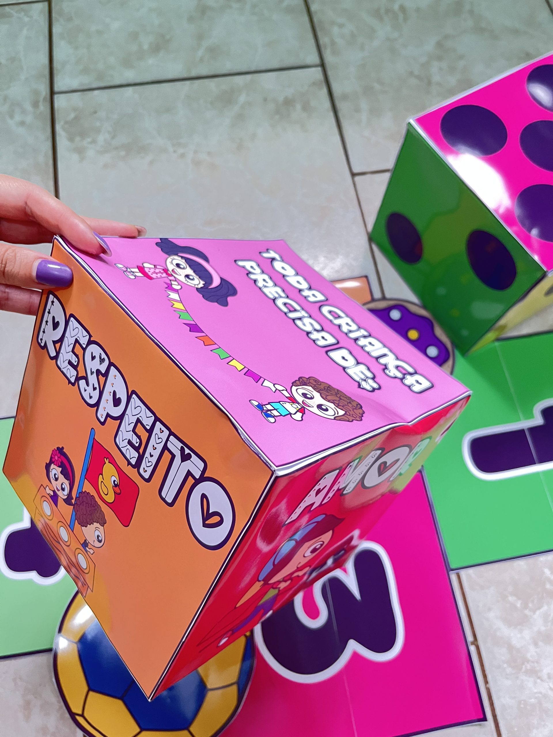 Amarelinha dos números – Pro Adriana Leal